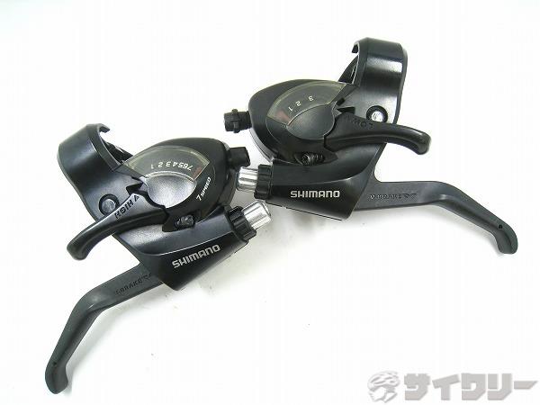 製品情報カテゴリドライブトレイン シフター デュアルコントロールレバー メーカーシマノ年式-色状態ランクC(少々キズあり)送料サイズ小型サイズクランプ径：22.2mmパーツ対応段数：3x7s変速方式：ワイヤー対応ブレーキ規格：Vブレーキ状態...