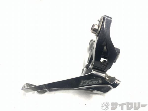 製品情報カテゴリドライブトレイン フロントディレイラー メーカーシマノ年式-色状態ランクD(年式相応のキズあり)送料サイズ小型サイズパーツ対応段数：2sクランプ径：34.9mmケーブルルーティング：下引き状態コメント中古商品でございます。使...