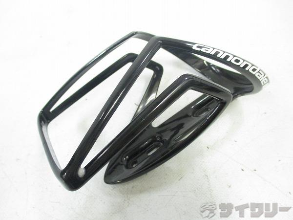 製品情報カテゴリ用品類 ボトルケージ メーカーキャノンデール年式-色状態ランクC(少々キズあり)送料サイズ小型サイズパーツ規格：レーサーボトル色：ブラック状態コメント中古商品です。使用に伴う小傷、使用感がございます。その他