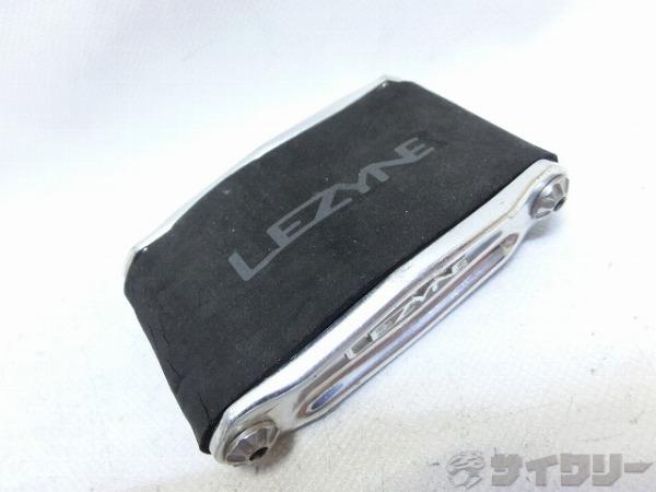 製品情報カテゴリ用品類 工具類/ケミカル 工具類 メーカーレザイン年式-色状態ランクC(少々キズあり)送料サイズ小型サイズパーツチェーンカッターニップル回し（3.22/3.45）ヘックス（2/2.5/3/4/5/6/8mm）+/-ドライバー...