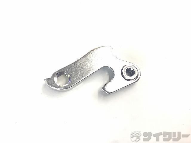 製品情報カテゴリ用品類 スモールパーツ メーカー不明年式-色状態ランクC(少々キズあり)送料サイズ小型サイズパーツ状態コメント未使用品と思われます。保管に伴う小傷がみられます。対応車種・モデル等不明となりますので予めご了承ください。写真掲載...