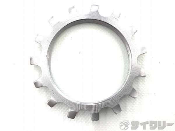 製品情報カテゴリドライブトレイン スプロケット メーカーシマノ年式-色状態ランクV(ビンテージ)送料サイズ小型サイズパーツ対応段数：5/6s歯数：15Tネジ規格：BC47x24Thd状態コメント中古品でございます。長期保管在庫となります。そ...