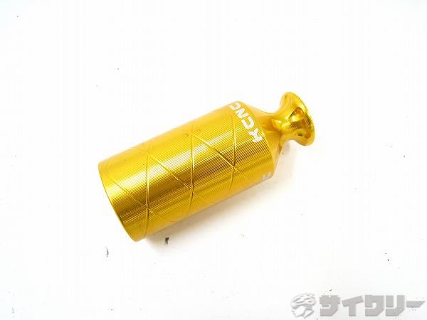 製品情報カテゴリ用品類 その他用品類 メーカーKCNC年式-色状態ランクC(少々キズあり)送料サイズ小型サイズパーツ素材：アルミ色：ゴールド状態コメント中古商品です。使用に伴う傷、汚れがございます。その他