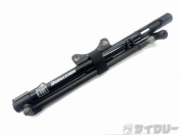 製品情報カテゴリ用品類 空気入れ、ポンプ 携帯ポンプ メーカーブリヂストン年式-色状態ランクD(年式相応のキズあり)送料サイズ小型サイズパーツバルブ規格：仏式色：ブラックエアゲージ有無：無状態コメント中古商品でございます。使用感、傷、汚れが...