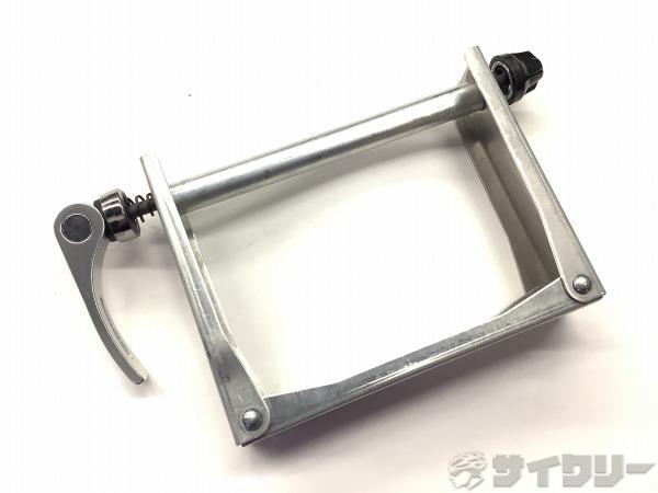 製品情報カテゴリ用品類 バッグ類（車体用） 輪行用 メーカー不明年式-色状態ランクC(少々キズあり)送料サイズ小型サイズパーツ状態コメント中古商品でございます。使用感、傷、汚れがございます。取付傷がみられます。写真掲載品で全てになります。その他