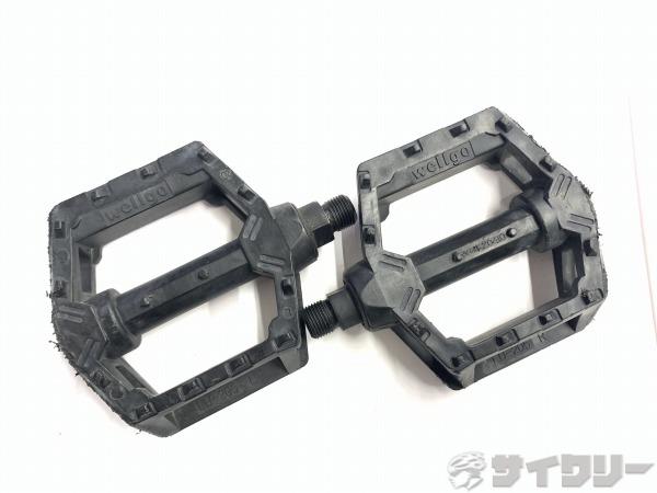 製品情報カテゴリペダル関連 ペダル フラットペダル メーカーウェルゴ年式-色状態ランクD(年式相応のキズあり)送料サイズ小型サイズパーツ色：ブラック状態コメント中古商品でございます。使用に伴う傷、汚れ、使用感がございます。削れが目立ちます。...