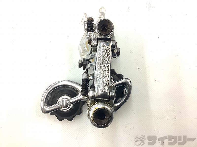 製品情報カテゴリドライブトレイン リアディレイラー メーカーカンパニョーロ年式-色状態ランクV(ビンテージ)送料サイズ小型サイズパーツ対応段数：5/6s状態コメント中古商品です。使用感傷錆がございます。その他CAMPAGNOLO