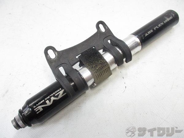 製品情報カテゴリ用品類 空気入れ、ポンプ 携帯ポンプ メーカーレザイン年式-色状態ランクD(年式相応のキズあり)送料サイズ小型サイズパーツバルブ規格：仏エアゲージ有無：無色：シルバー/ブラック状態コメント中古品でございます。使用に伴う傷が多...