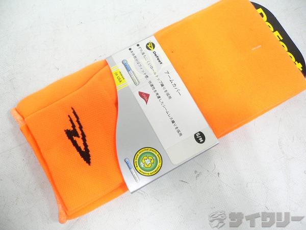 製品情報カテゴリ用品類 その他用品類 メーカーディフィート年式-色状態ランクA(未使用品)送料サイズ小型サイズパーツサイズ：サイズ：SM（176未満、72未満）状態コメント未使用品です。その他参考価格：3、960円DEFEET