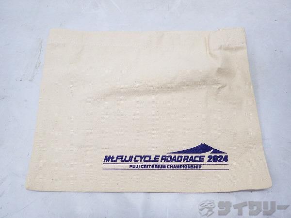 製品情報カテゴリ用品類 その他用品類 メーカー不明年式-色状態ランクA(未使用品)送料サイズ小型サイズパーツサイズ：320 x 250色：ベージュ状態コメント未使用品でございます。長期保管・展示に伴う、キズ・汚れがございます。画像に写ってい...