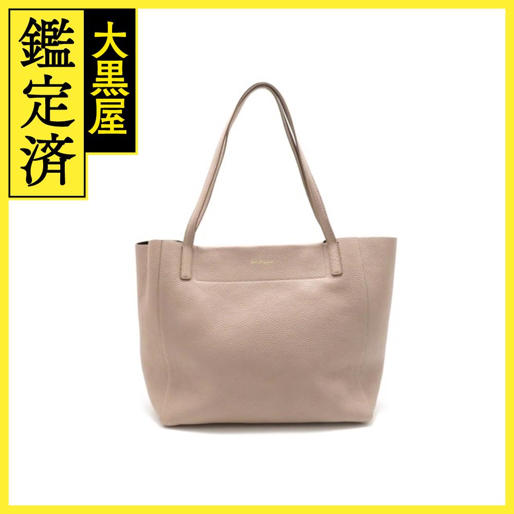 楽天市場】フェラガモ(カラーピンク)(トートバッグ 楽天市場】フェラガモ(カラーピンク)(トートバッグ