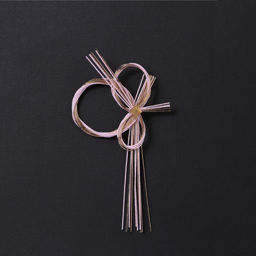 L15xW8cm 主な素材:水引 原産国:日本国 デコレーション 水引 屋内装飾用として開発しておりますので、屋外でのご使用には適しておりません。
