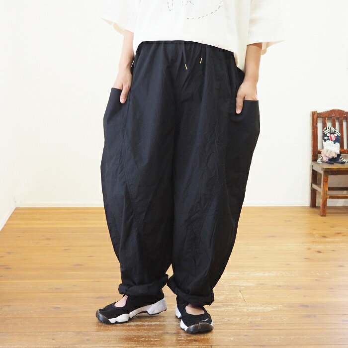 メーカー希望小売価格は メーカー商品タグに基づいて掲載していますICHI Antiquite's イチアンティークス タイプライターパンツ 【モデル身長：約155cm　着用カラー：B/グレー　】 【コーディネートアイテム】 ・SO エスオー...