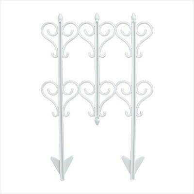 庭とアプローチを仕切るエッジングや花壇の縁取りに・・・杭リブ構造になっているので、しっかり土に挿し込めます。　受皿園芸その他　　商品サイズ(幅W×奥行D×高さH）（cm）24.5×1.1×37　　　材質：ポリプロピレン　原産国中国　製品重量...