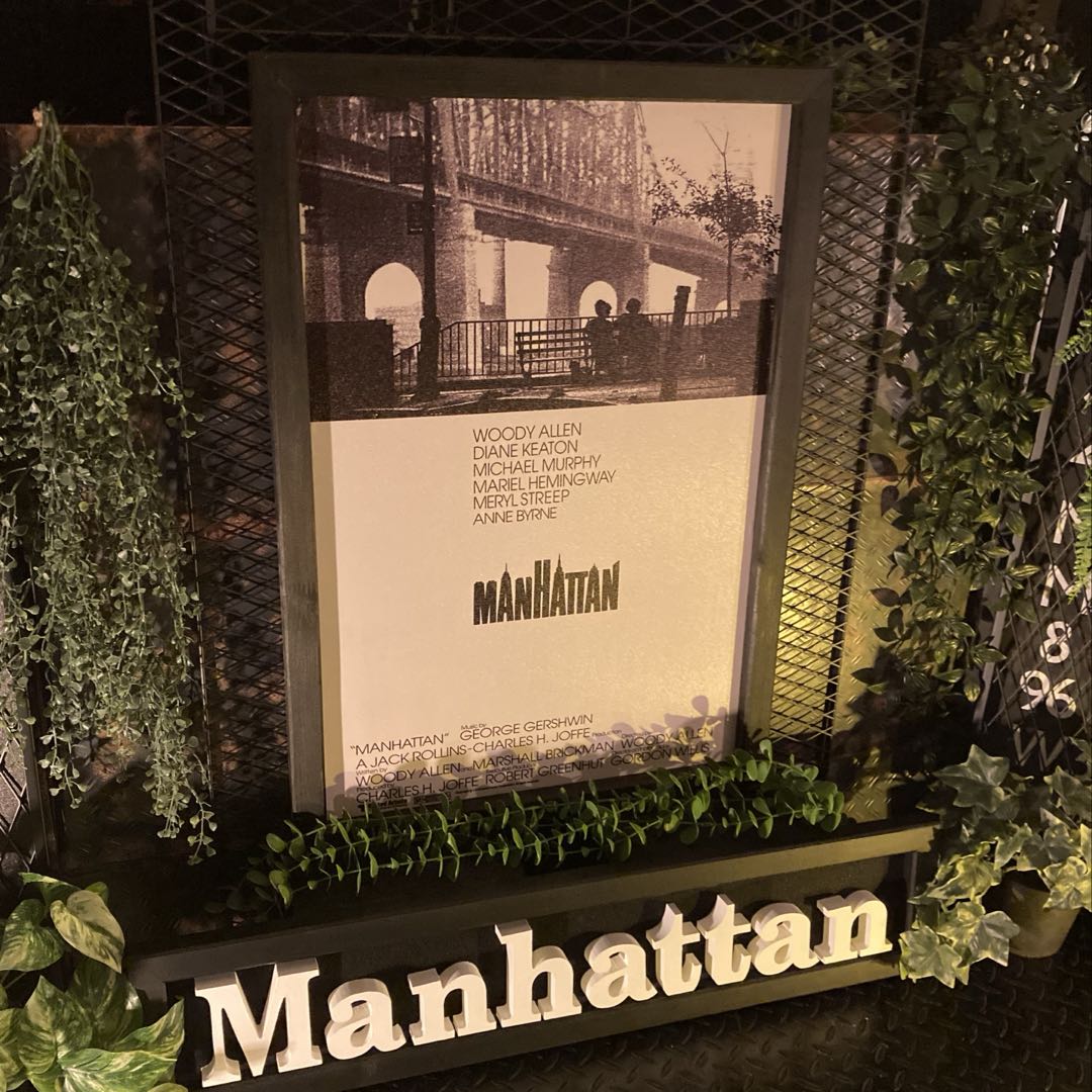 アイテムインフォメーション サイズ※横:約45.2cm,縦:約65cm,奥行:約2.8cm,重量:約1.2kg 素材※枠:木製(オリジナル製作無垢フレーム) ※パネル:キャンバス製 備考 ご注意：モニターの発色の具合によって実際のものと色が...