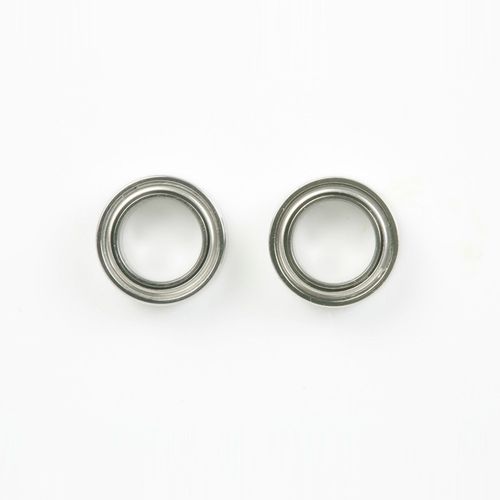 マシンの性能アップやセッティングに役立つパーツ ●GP.258ステアリングシステムセットに使用可能。 ●850ボールベアリング×2個。 ●子供の手が届かないところに保管し、誤飲、誤食をしないよう注意すること。