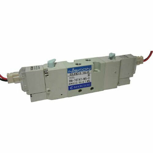 ●小型の4方向電磁弁です。 ●接続口径:M5 ●電源(V):AC200 ●有効断面積(mm[[の2乗]]):3.8 ●最高作動圧力差(MPa)空気:* ●最高作動圧力差(MPa)水:* ●オリフィス(mm[[の2乗]]):* ●使用流体:空...