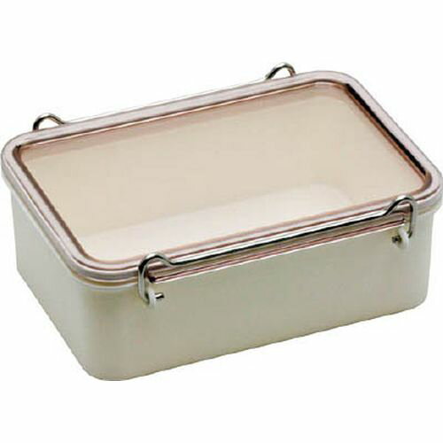 容量(L):0.59。外形寸法(mm)幅×奥行×高さ:159×122×63。耐熱温度:本体(-20℃~70℃)、フタ(-20℃~80℃)。本体:ポリプロピレン(PP)。フタ:AS樹脂。パッキン:シリコンゴム。止め具:ステンレス。電子レンジ使...