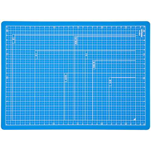 ●本体寸法(見開きサイズA4):ヨコ310xタテ230x厚み2mm。●本体寸法(二つ折りサイズA5):ヨコ160xタテ230x厚み4mm。●本体重量:130g。●スカイブルー。 ●環境に配慮した、オレフィン系樹脂を使用。●持ち運びに便利でカ...