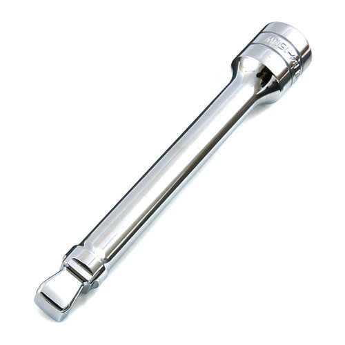 狭い場所・奥深い箇所に最適。 ●【用途】ハンドル、ソケット間に挟み、長さ調整、角度を付けるバー。【機能・用途】差込角凸部にテーパー加工した首振りタイプ。首振り状態と固定状態のどちらにも設定可能なエクステンションバーです。 ●SK11の2WA...