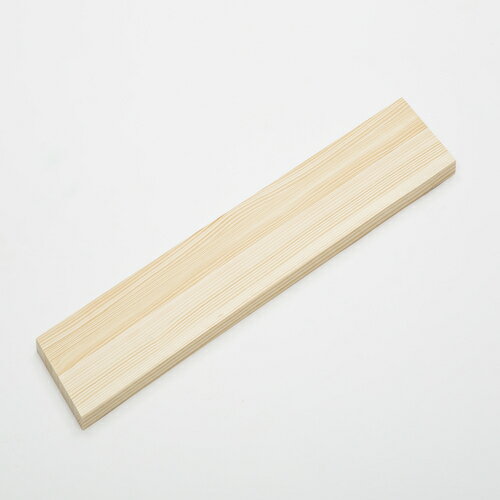 DIYに最適な木材です。加工性に優れています。 ●樹種:ホワイトパイン ●商品サイズ:厚み15x巾120x長さ600mm。 ●天然木を使用しているため、実際の商品は画像と一部異なる場合がございます。