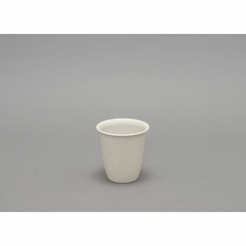 マットな質感にこだわった長鉢 ●マットな質感にこだわった長鉢です。ハイポットで背の高い植物を植えても安定感があります。 ●商品サイズ(約):直径150×高さ155mm。 ●商品重量(約):97g。 ●土の容量(約):1.5L。 ●鉢底サイズ...