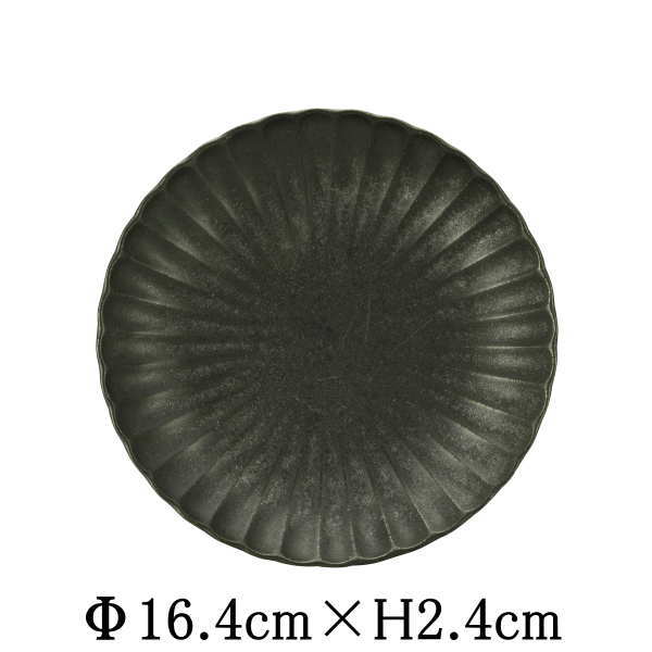 【サイズ】Φ16.4cm×H2.4cm 【カラー】黒　※撮影時の光の加減、モニターの加減により画像と実物の色合いや濃淡が変わります。予めご容赦くださいませ。 【素材】白磁 【産地】日本製、国産 【取り扱い】電子レンジ○、食洗器○、直火×、オ...