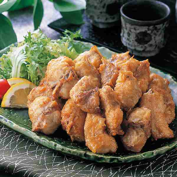 【お買い物マラソン開催中】期間中は店内全品ポイント2倍！玄界灘の恵みを極める、至高のふぐ唐揚げ福岡県・玄界灘で水揚げされた新鮮なしろさばふぐを使用。上品で引き締まった身の旨味を閉じ込め、職人監修の衣で贅沢に仕立てました。外はサクッと香ばしく...