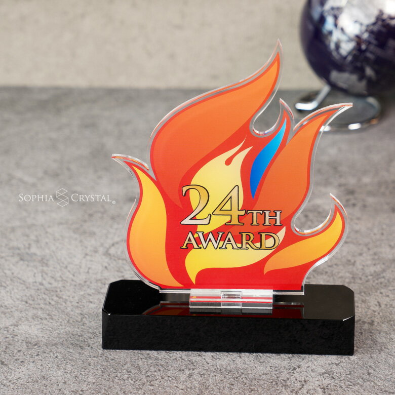 ラッピング、メッセージカードについて その他、アクリルシリーズ一覧 ガラスについて ガラス・クリスタル製品は材料の特質上、内部に小さな気泡や不純物が見られる場合がございます。 また、素材その物の成型時に、研磨あと、筋、気泡による穴、カケなど...