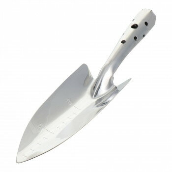 土堀り・植え替えに最適です。オールステンレスなのでサビにくいです。深さのわかる目盛付き。サイズ全長:310mm　横幅:約67mm個装サイズ：30.7×7.9×4.2cm重量約160g個装重量：159g生産国中国おすすめ