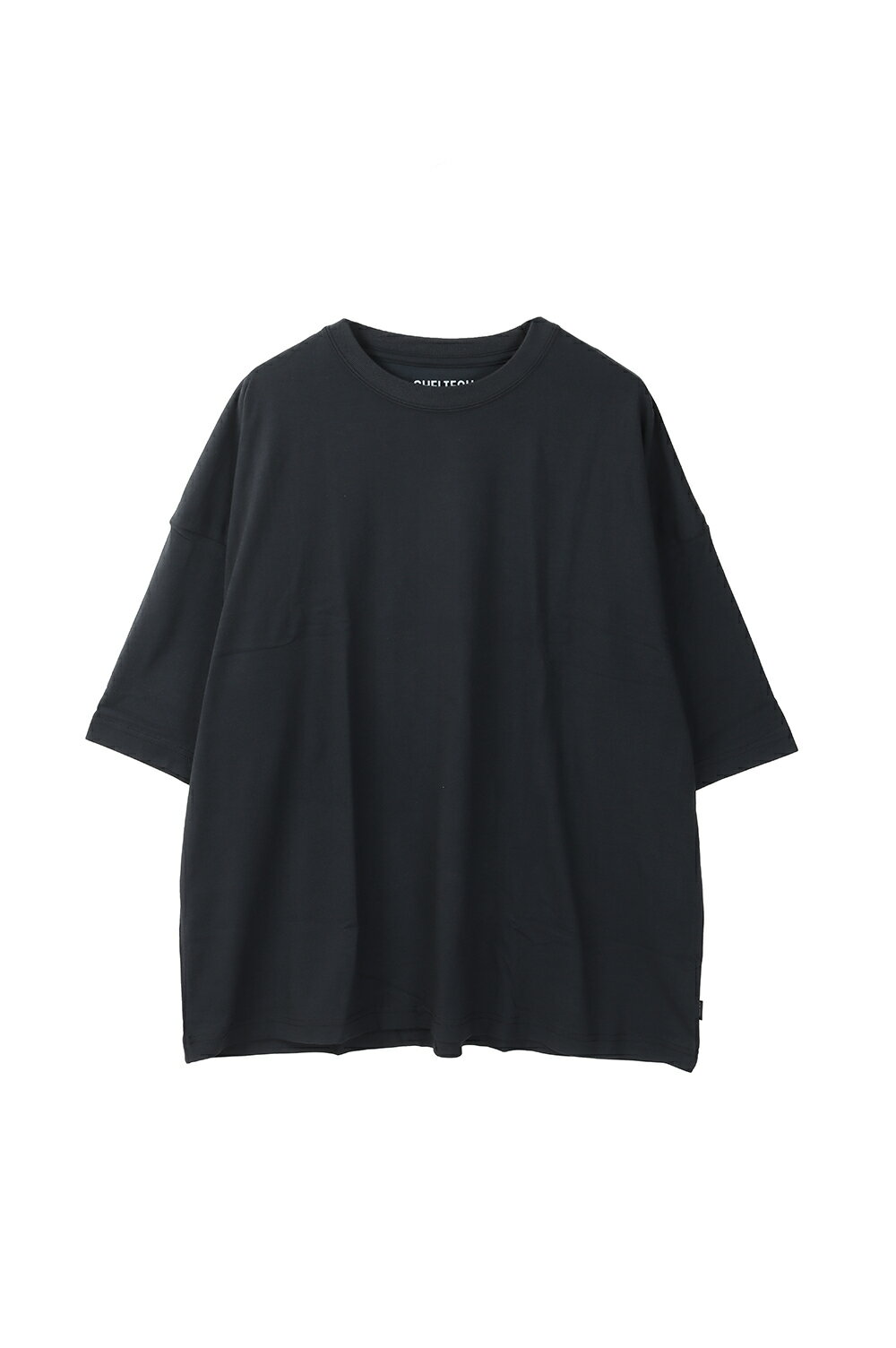 【特別価格】特別価格により、返品交換はご遠慮ください。「 遮熱・接触冷感・吸水速乾・軽量・紫外線防止 」といった5つの機能を備える、 SHELTECH素材のプレーティグ生地を使用したポケットT。 身幅を広くとったワイドシルエットです。下記の...