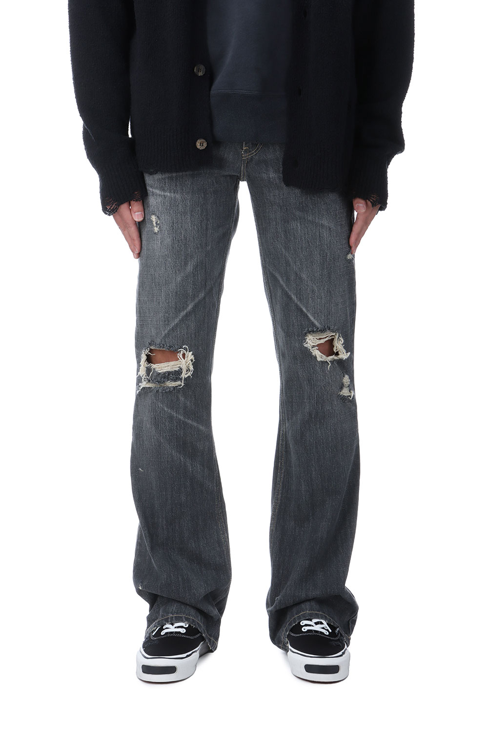 【特別価格】こちらの商品は特別価格のため、返品交換はご遠慮ください。着用者:身長178cm 体重70kg 着用サイズ:M下記のカラーもご用意しておりますBLACKINDIGO サイズ表　サイズウエスト股上股下ヒップもも幅裾幅S78cm28c...