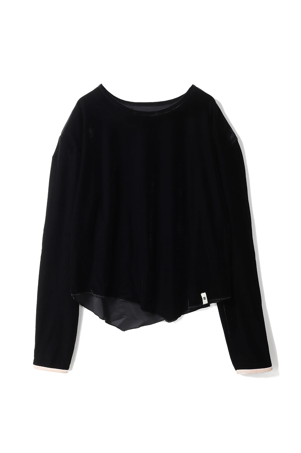 下記のカラーもご用意しておりますIVORYCHARCOAL GRAY サイズ表　サイズ着丈身幅肩幅袖丈FREE55cm54cm53cm58cm商品情報商品名Velour Drop Shoulder Top - BLACK (153WCT25...