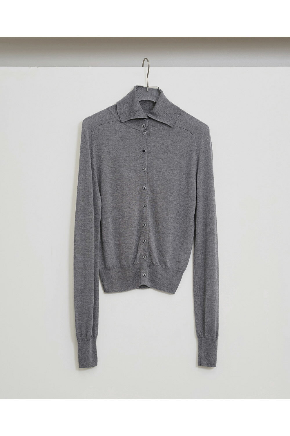 下記のカラーもご用意しておりますBLACKCHOCOLATE商品情報商品名Tencelwool Highneck Knit - GRAY (12610520)素材取扱ショップ Intention Line. B.P. Store（インテンシ...