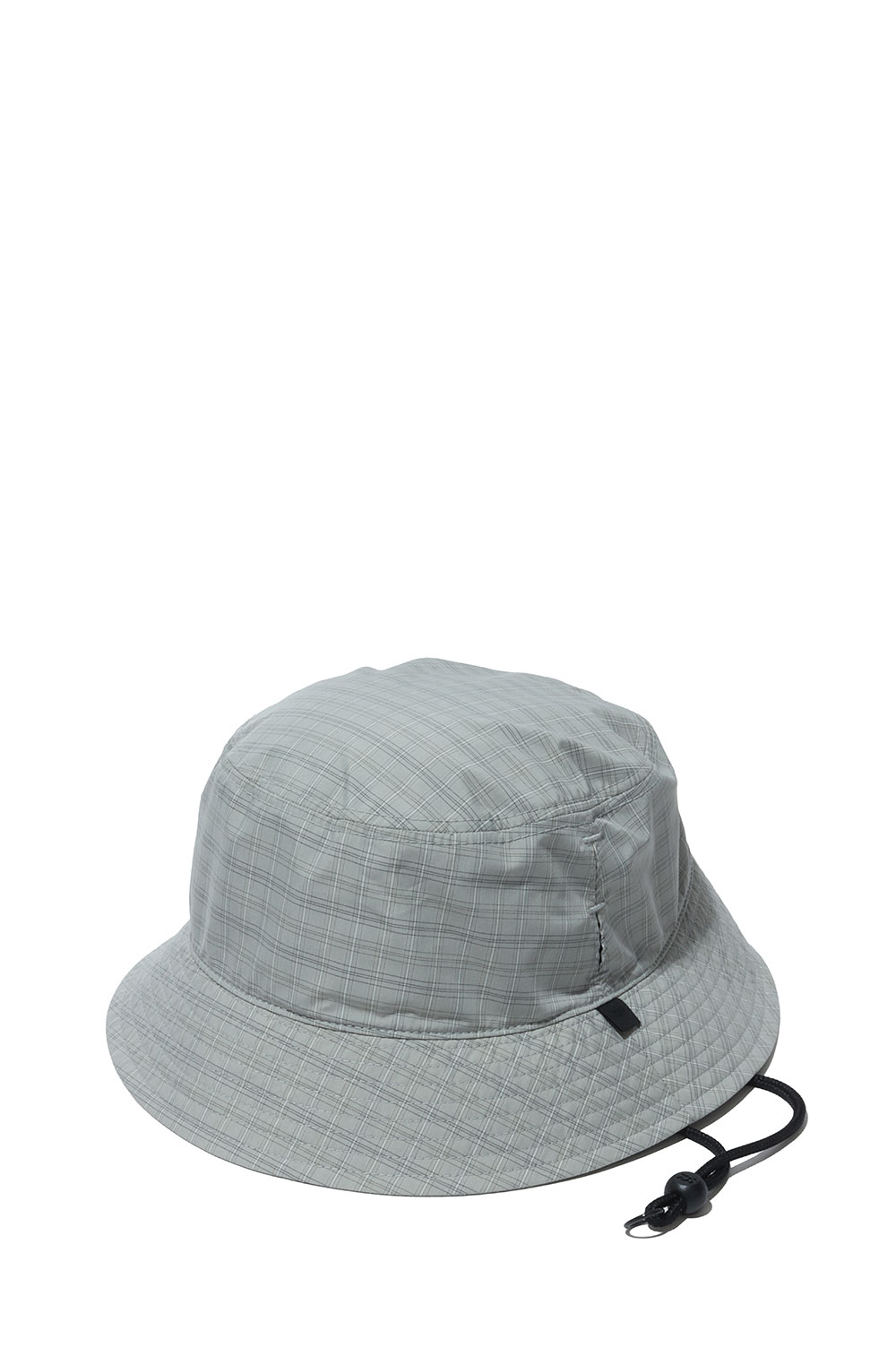 【 Summer Plaids Collection 】 ベーシックなバケットハット。 サイドにベンチ レーション機能を加えたハイブリッドなデザインです。 素材はポリエステルスパン糸とポリエステルフィラメント糸を高密度に交織したものを使用。...