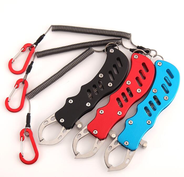 この商品について 【高強度、錆止め】航空技術用アルミニウム素材を使用しており、塩水に破壊されず、海水や淡水釣りに最適フィッシュキャッチャーです。 【コンパクト・持ち運び便利】専用袋と安全ロープ付きで持ち運びしやすいです。ベルトなどに装着する...