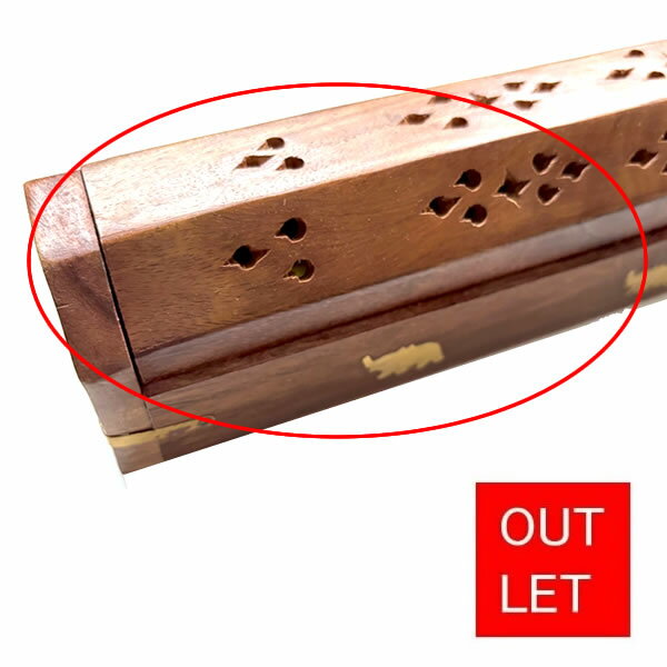 【アウトレットQ】 フタが少しずれいます。 ご了承の上ご購入ください。 シーシャムBOX香立て　箱型　スター シーシャムウッドを使った丈夫な作りで、 コーン香、スティック香ともに楽しめます。 模様はブラス(真鍮）を使って入れています。 下に...