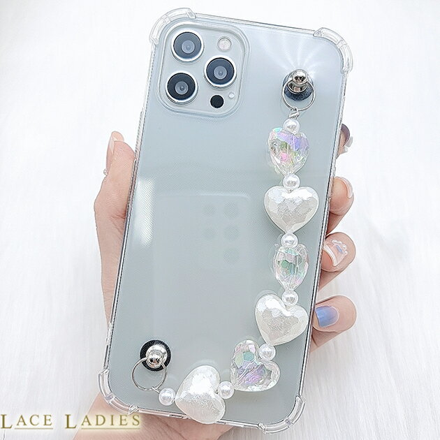 ⇒ 買い物ガイドはこちら■商品説明 きらきらとしたハートのチェーンストラップが可愛いiPhoneケース♪ クリアタイプなので、お好きなステッカーやカードを挟んで、自由にアレンジして楽しめます。 SNS映えするデザインですが、チェーンストラッ...