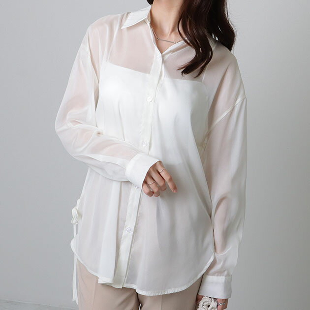⇒ 買い物ガイドはこちら■商品説明 上半身をすっぽりと包みこむ、オーバーサイジングでおつくりした長袖ブラウス。 やわらかに素肌の透けるシアー素材が今年らしく、装いを涼しげに演出する1枚。 肩を落としたラインやボディラインを拾わないゆるシルエ...