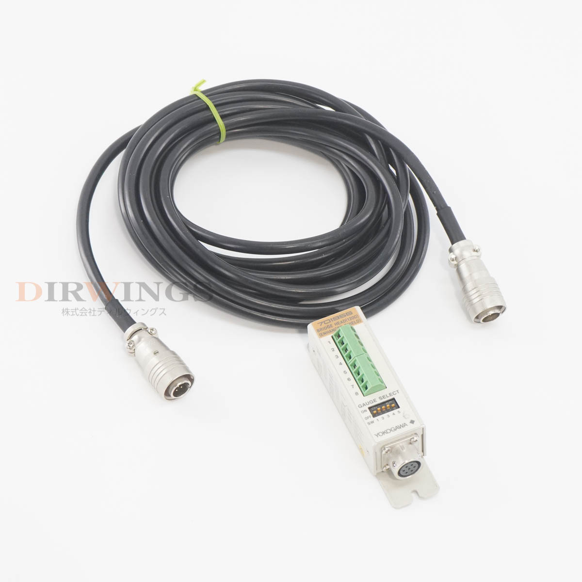 製造番号:27D351985 C【保証あり】開発機関や研究所等から動作品として入荷いたしました。当店では校正は行なっておりませんので、校正期限内レベルの精度・確度を保証するものではございません。あくまでも中古品としてご理解の上、ご購入くださ...