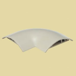 【特長】●基台付で、カバーはワゴンモールの蓋の上からかぶせるだけです。●位置合わせが容易にできます。●基台には釘穴が設けてあり、釘打ちが楽に行えます。【仕様】●メーカー:未来工業●型番:OPM5G●商品名:ワゴンモール用 曲ガリ●サイズ(m...