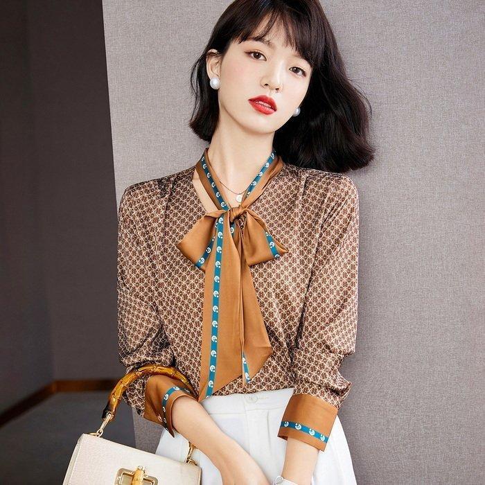 【素材】：ポリエステル 【カラー】コーヒー 【サイズ】：（約） 【S】肩幅/38 着丈/59 袖丈/56 バスト/96 (cm） 【M】肩幅/39 着丈/60 袖丈/57 バスト/100 (cm）【L】肩幅/40 着丈/61 袖丈/58 バ...