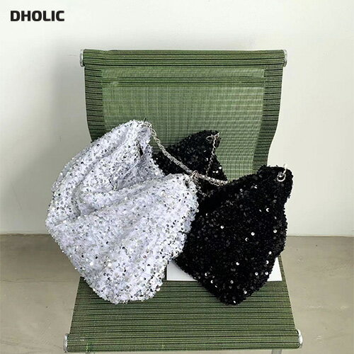 NOTICE ※7-10日以内に発送致します。(土日祝除く) ※コスメ以外のアイテムは返品交換できます。 コメント 素材情報 素材 : アクリル50% ポリエステル50% 透け感 : なし 生地の厚さ : 普通 裏地 : あり 伸縮性 : ...