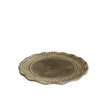 アンティーク調の風合いが魅力の「ブリキプロヴァンストレイ」Lサイズ。ドライフラワーや雑貨のディスプレイにぴったりで、 ディスプレイコーディネートや撮影小物としても活躍します。落ち着いたアンティークの調の雰囲気で、置くものをより引き立ててくれ...