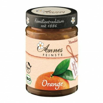 じっくりと煮込んだオレンジの皮の食感が最高です。果肉45%含有、糖度56(中糖度)のドイツ産オーガニックジャムです。※日本国内のみ販売可能な商品です。海外販売はできません。※背面にJISマーク有内容量225gサイズ6×6×9.5cm個装サイ...