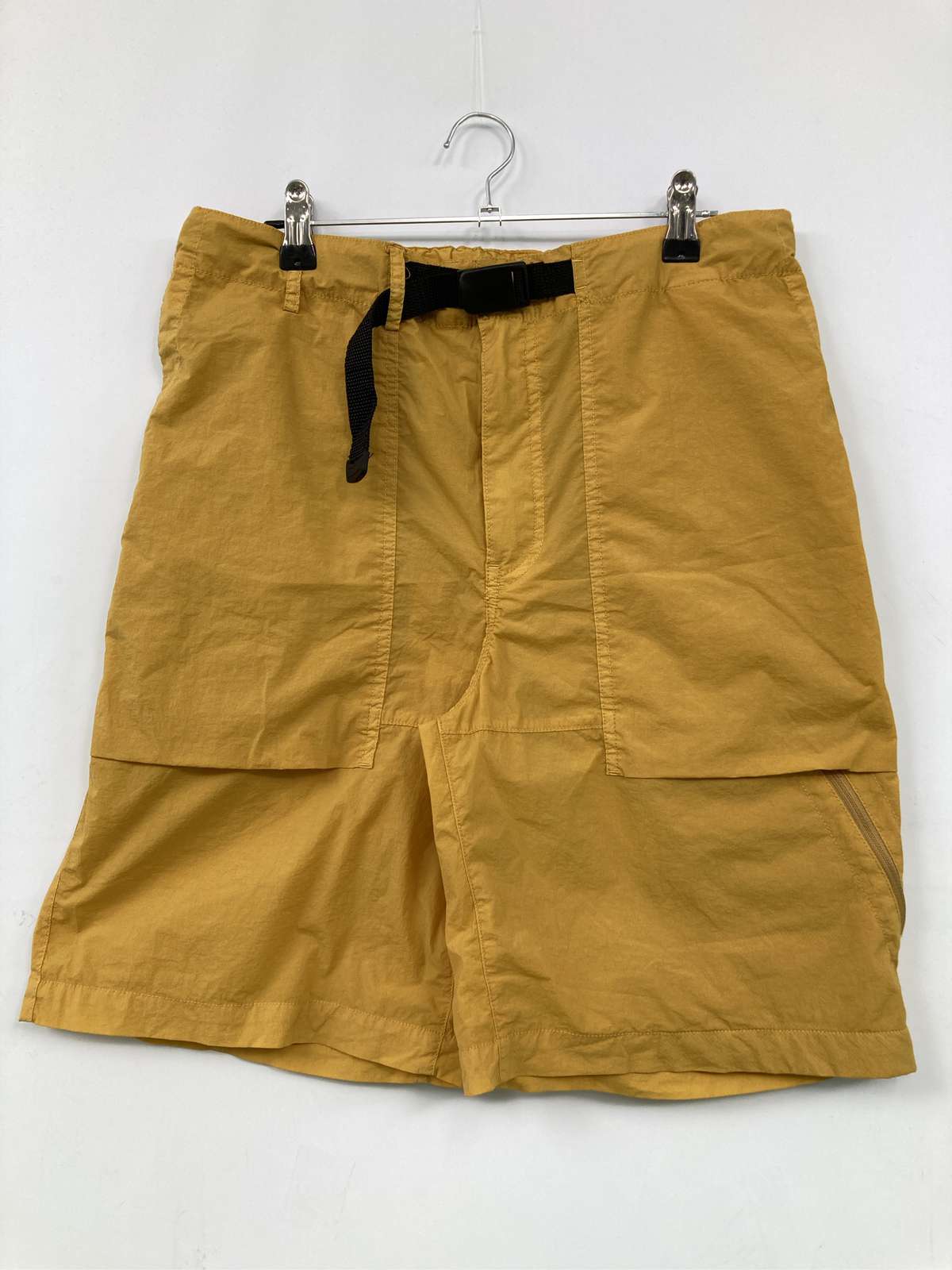【平日お昼12時までのご購入で即日発送！】 ※12時以降・土日祝は翌営業日発送 ※ヤマト運輸での発送となります ▼採寸 ウエスト：39 パンツ丈：52 股上：28 股下：24 わたり幅：28 裾幅：26 ▼商品詳細 ブランド：CIAOPAN...