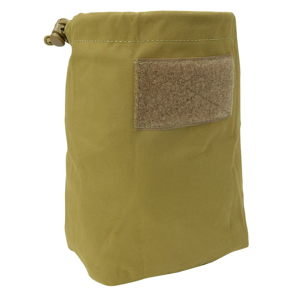 レプズギア Dump Pouch ミリタリーポーチコンパクトに収納、素早い展開が魅力のダンプポーチ手頃な価格で高品質なプロダクトを展開する「レプズギア」のロールアップ式ダンプポーチ。未使用時はコンパクトに丸めて固定でき、動きの邪魔になりにく...