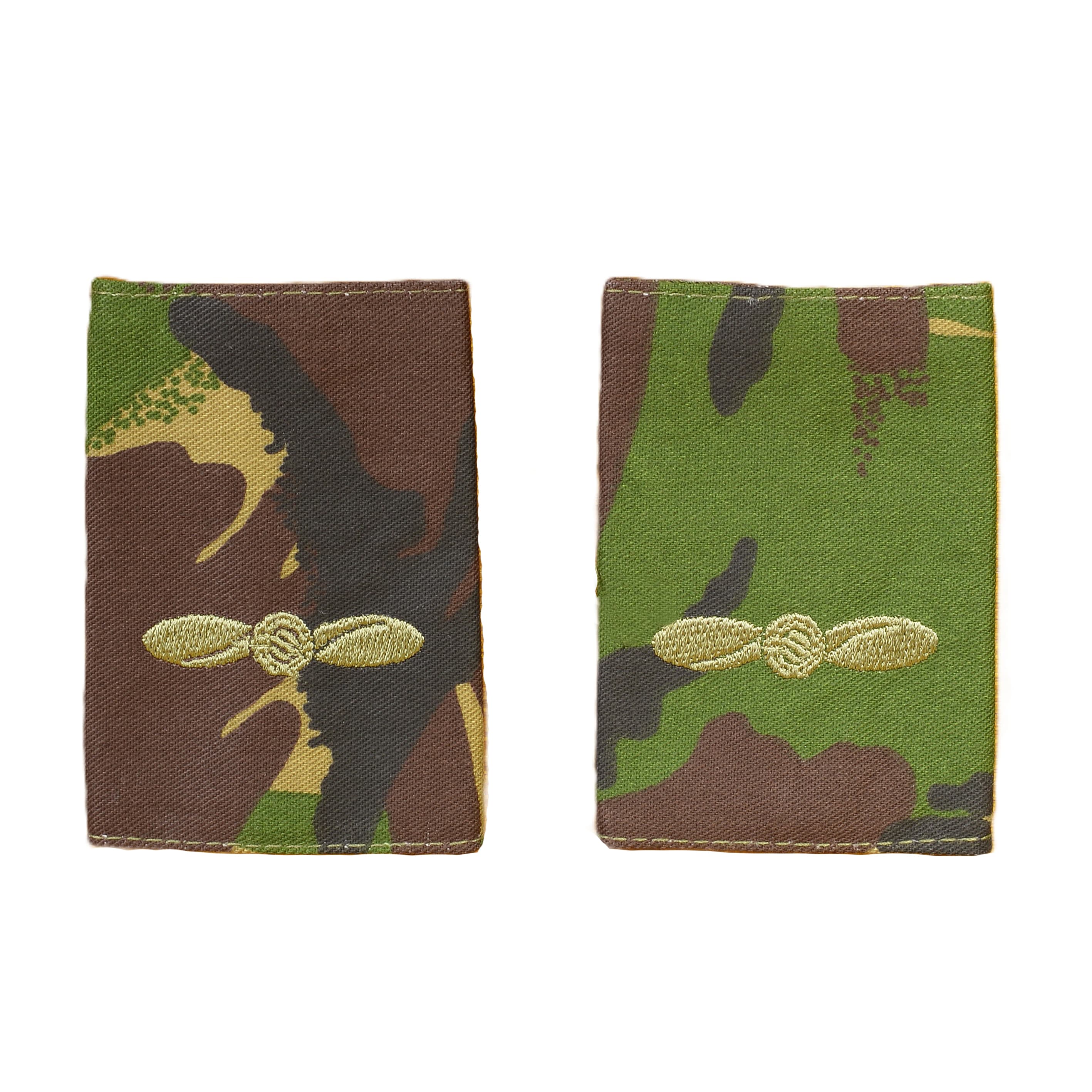 British Army 階級章 エアクルー用装備に自然に馴染むDPM柄の航空用階級スライド■軍放出品のご購入を検討されているお客様へ。ご購入前に必ず下記の説明文、注意文を最後までご一読いただきますようお願い致します。イギリス軍から払い下げ...