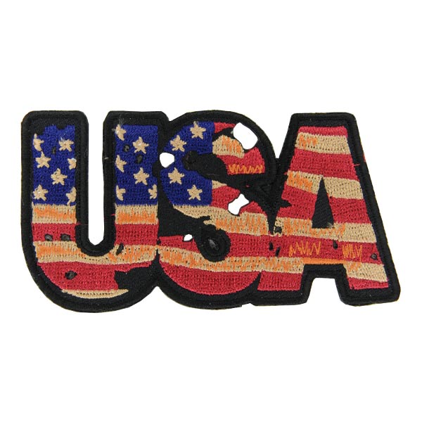 ミリタリーパッチ ワッペンアイロンシート付きで簡単に付けることができるミリタリーパッチ。USA ビンテージ フラグのミリタリーパッチ。USAの文字の中にビンテージ調の星条旗が緻密に刺繍されています。裏面にアイロンシートが付いていますので、服...