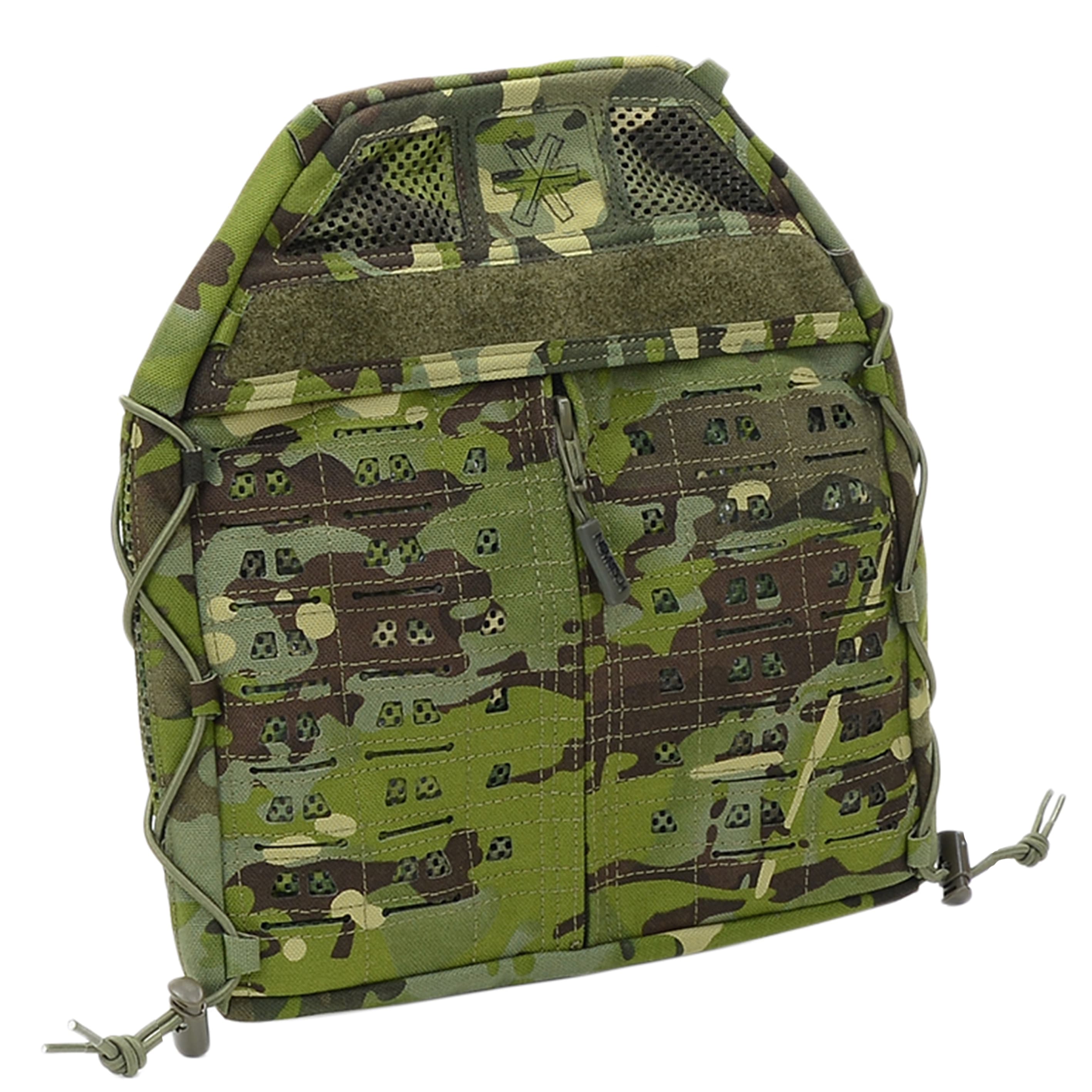 ノヴリッチ 1L対応 ハイドレーションキャリアMOLLE直付けで背面すっきり、1Lの容量で軽快な給水をエアソフトガンの監修や、装備の設計を行うオーストリアのブランド「NOVRITSCH」。同社のASPCプレートキャリアの背面に装着できる、薄...